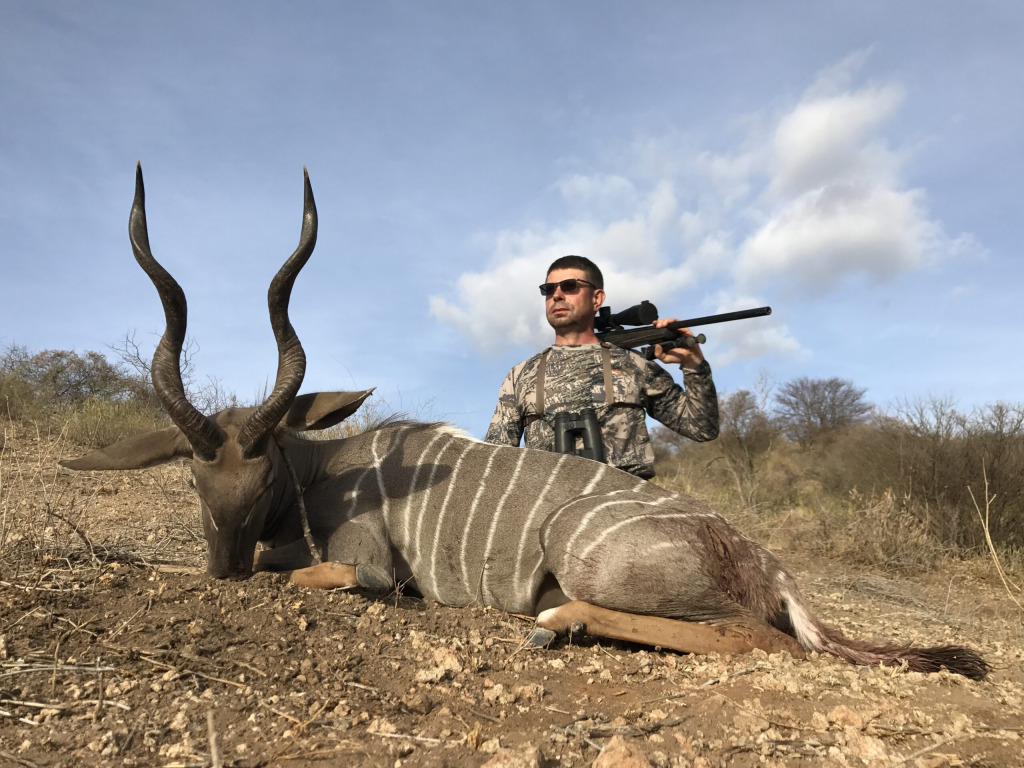 Hunting trips in Tanzania, best rates and professional outfitters - Stalker